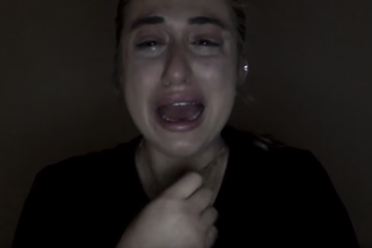 Instagram influencer cries at the prospect of getting a 'normal' job ...