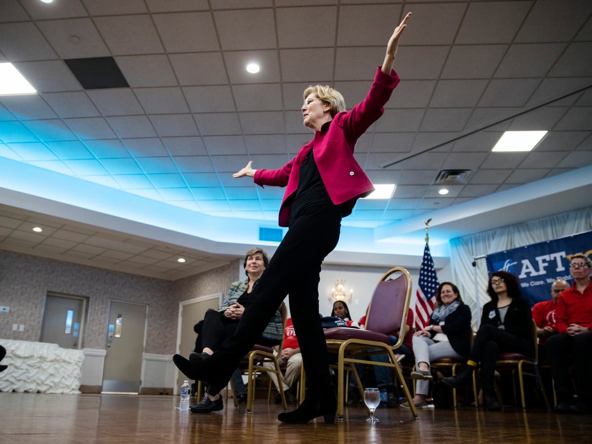 Elizabeth Warren has a plan for everything. But running for president ...