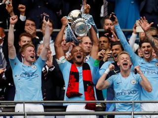 Oleksandr Zinchenko shed a tear over ‘life legend’ Vincent Kompany's ...