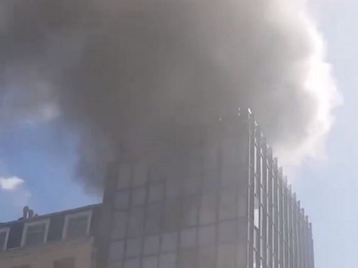 Mayfair fire: Eight fire engines attend restaurant blaze in central ...