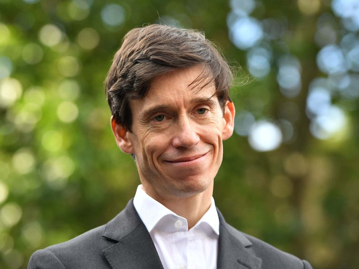 Rory Stewart: Who is the outsider rising through the Tory ranks in the ...