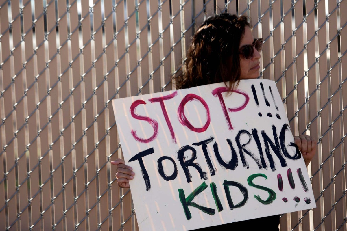 US border crisis: At least 18 child migrants separated at Mexico border ...