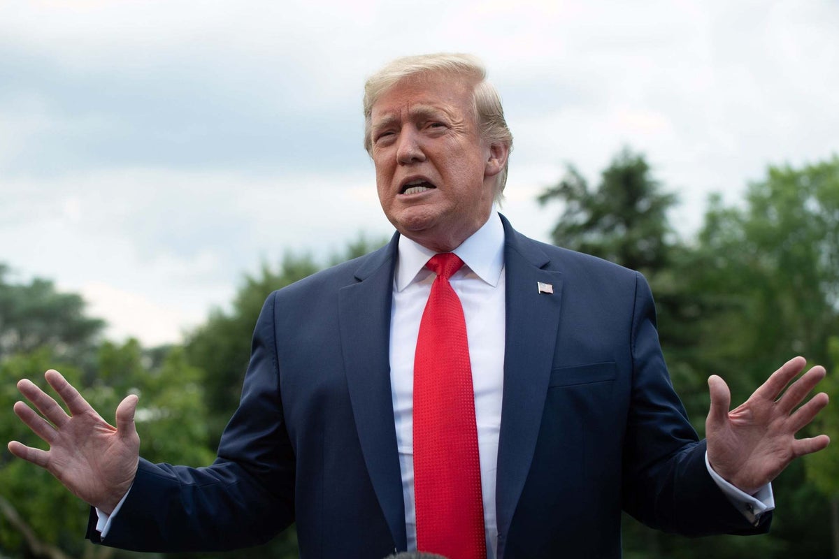 Trump news - live: Latest updates as impeachment calls intensify after ...