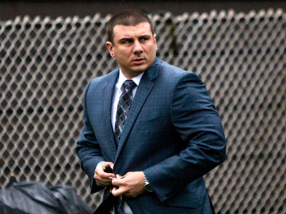 Daniel Pantaleo: Officer who killed Eric Garner 'suspended' from New ...