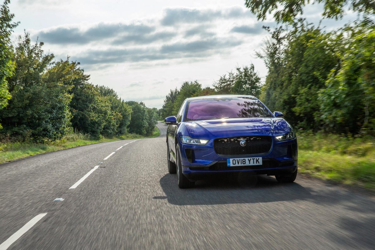 Car review: Jaguar iPace gives you grace, space and pace | The ...