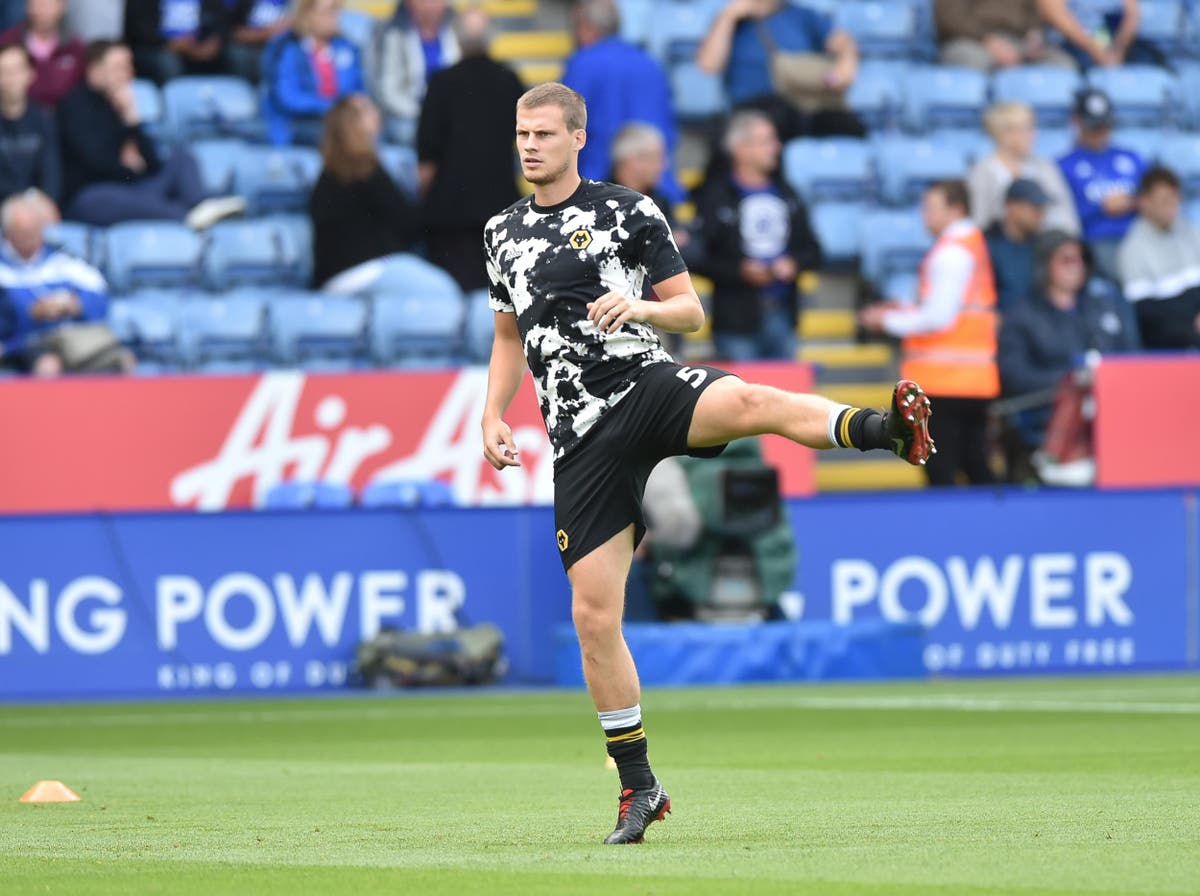 Ryan Bennett warns Wolves not to underestimate United tonight | The ...