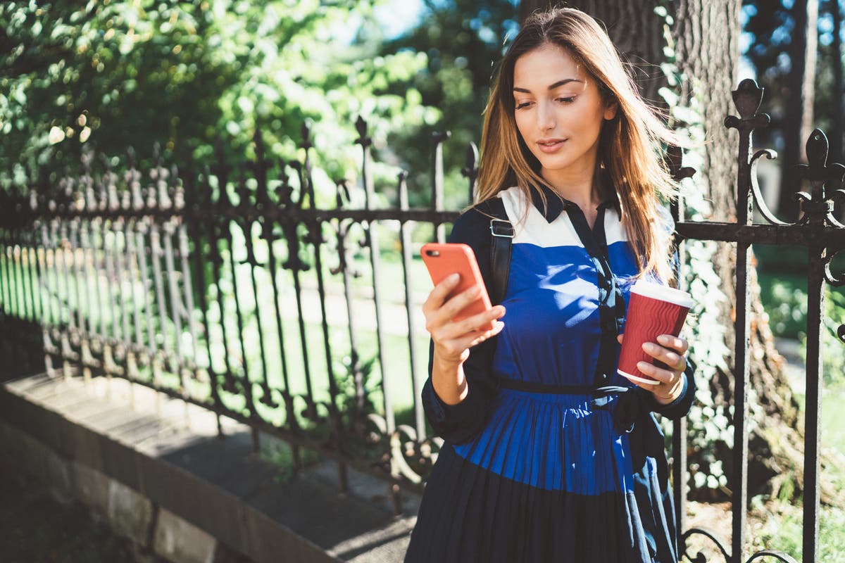 Walks in the park boost morale as much as Christmas, survey finds | The ...