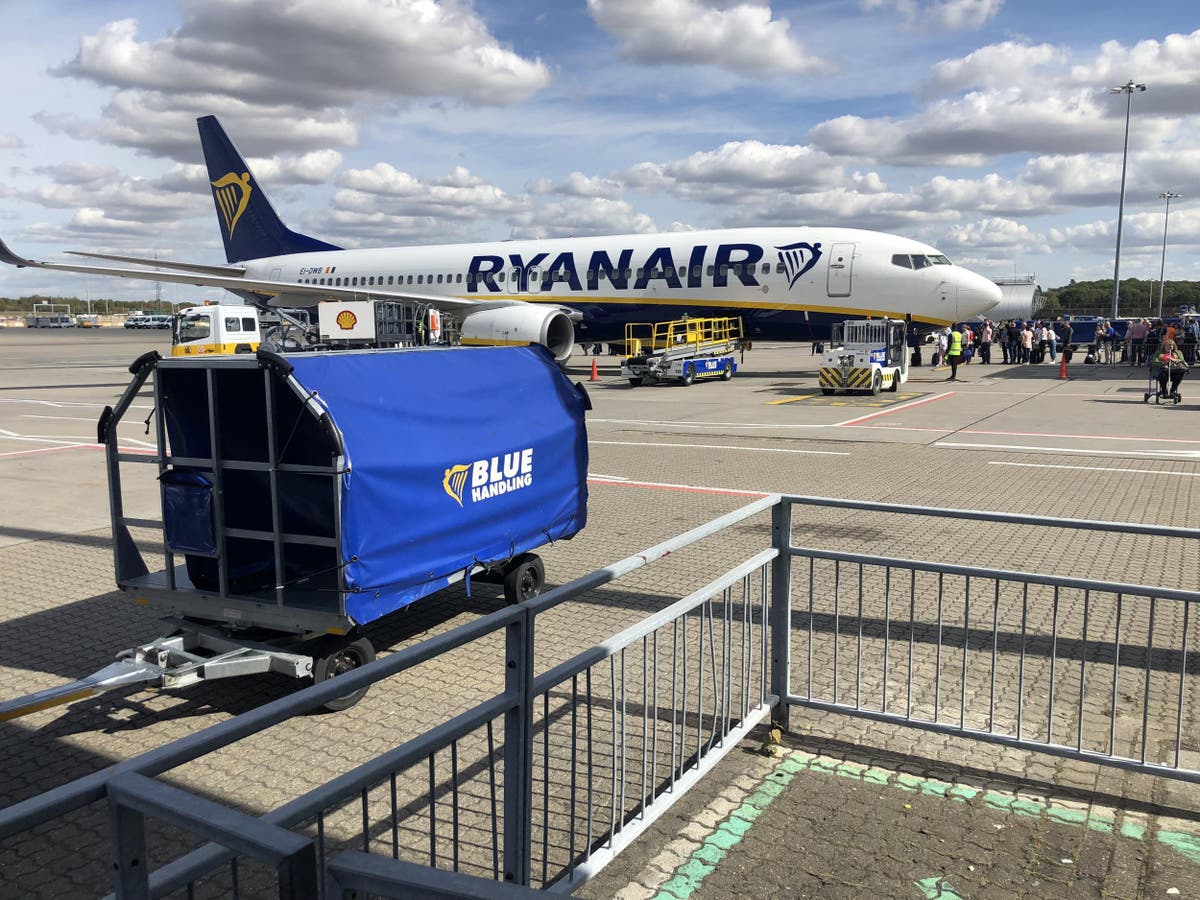 Ryanair strikes: Airline ‘hell bent on prolonging dispute’, says union ...