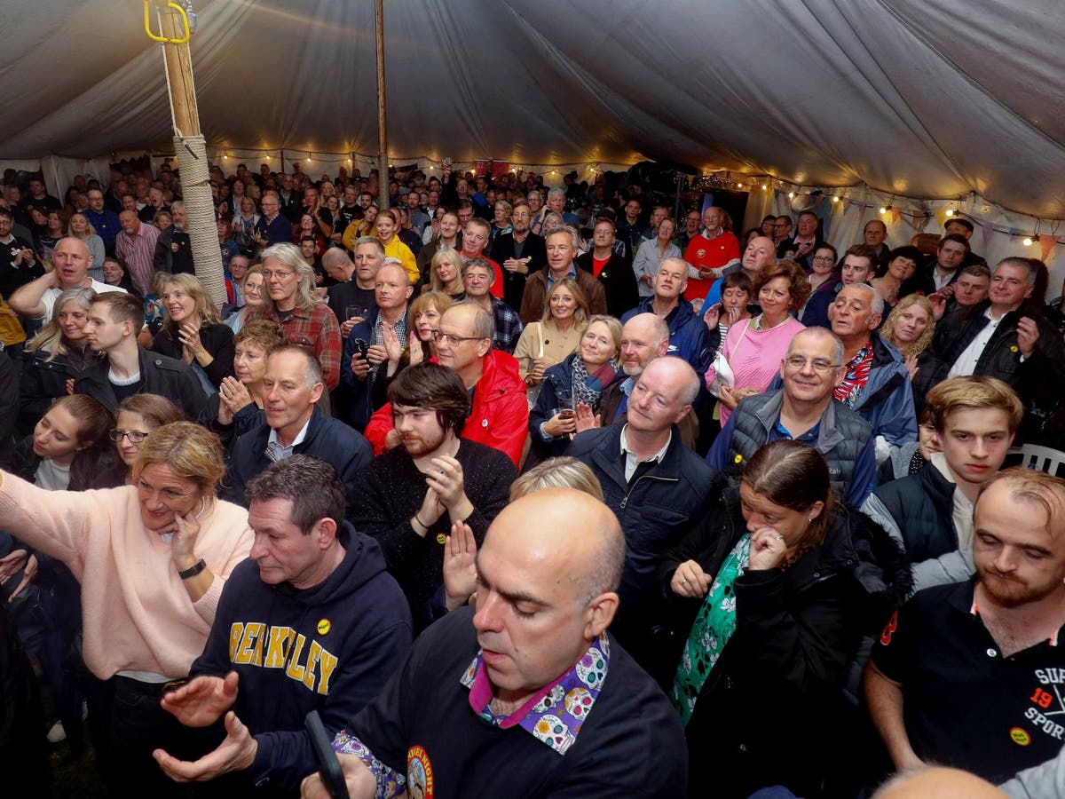 World’s biggest gathering of Nigels attracts 433 Nigels to ‘celebrate ...