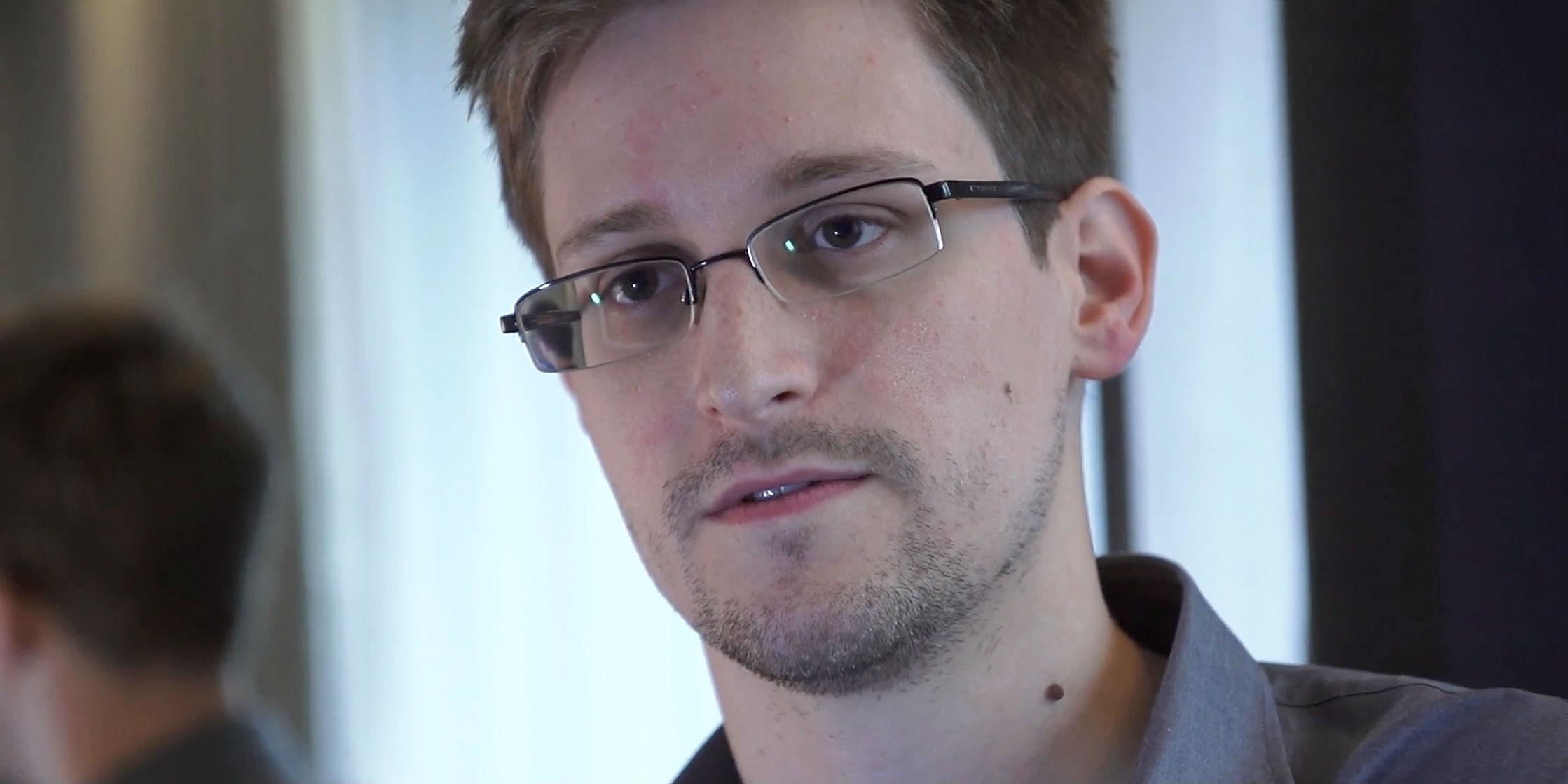 Edward Snowden has ruined aliens for everybody | indy100 | indy100