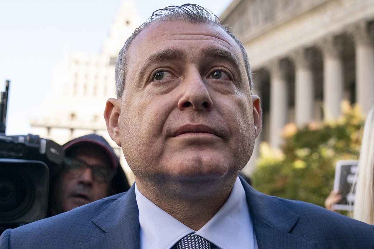 Rudy Giuliani associate Lev Parnas requests release of 'voluminous ...