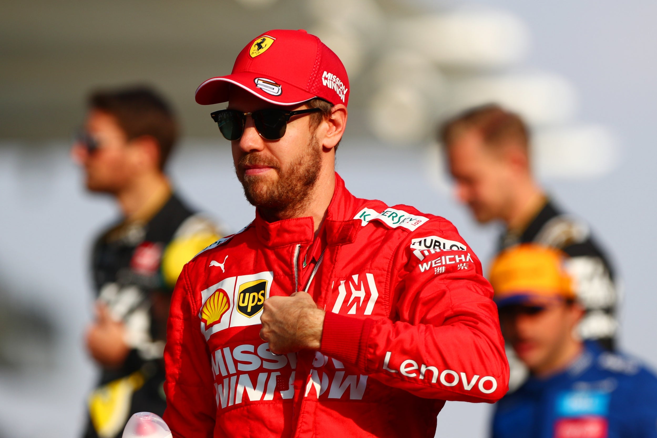 Mechanic Pushes Rival Team Member Into Car During Pit Lane Crash At 
