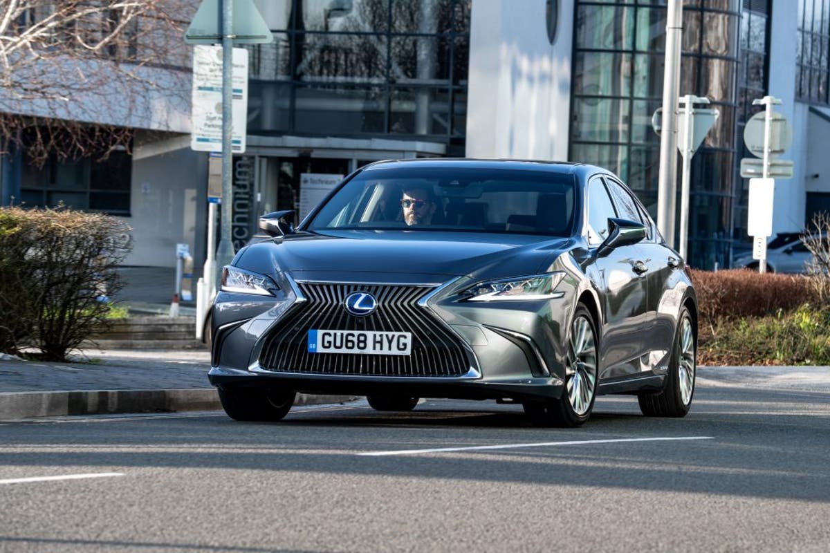 Car review: Lexus ES is the strong, silent type | The Independent | The ...