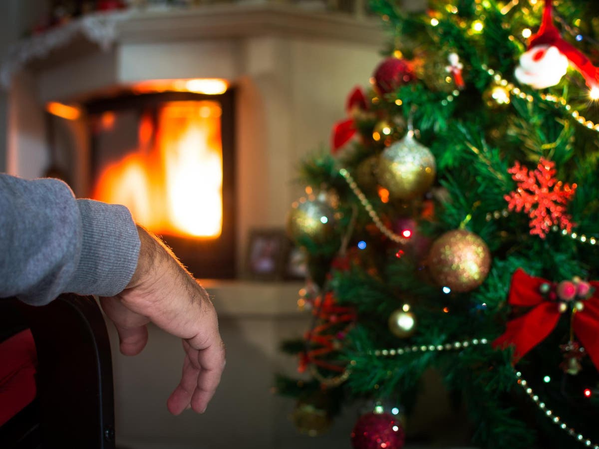 My father waited 10 years to open my Christmas present. Then he died in ...