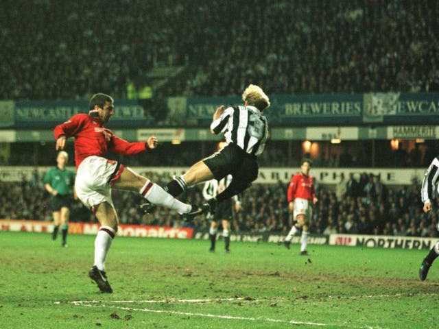Manchester United: How Eric Cantona's kung-fu kick changed football ...