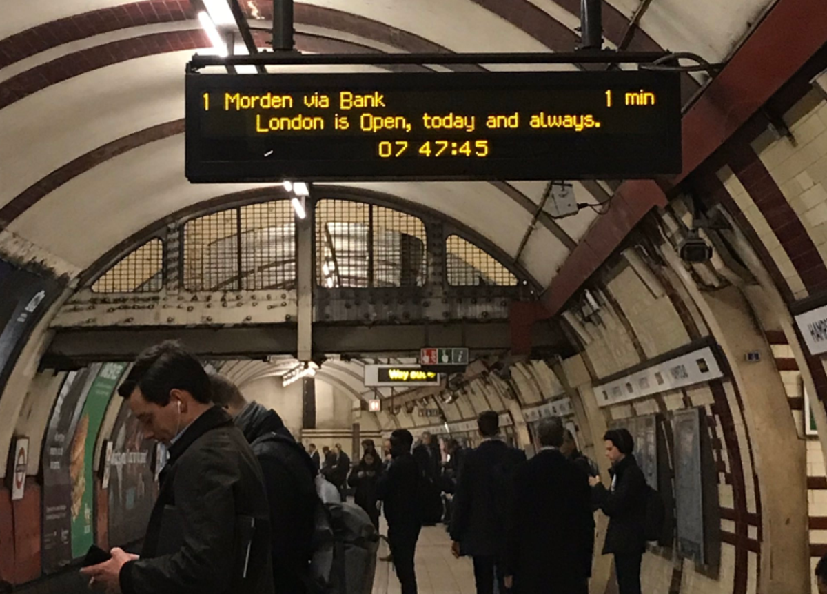 ‘London is open’: Public transport is showing solidarity with Remainers ...