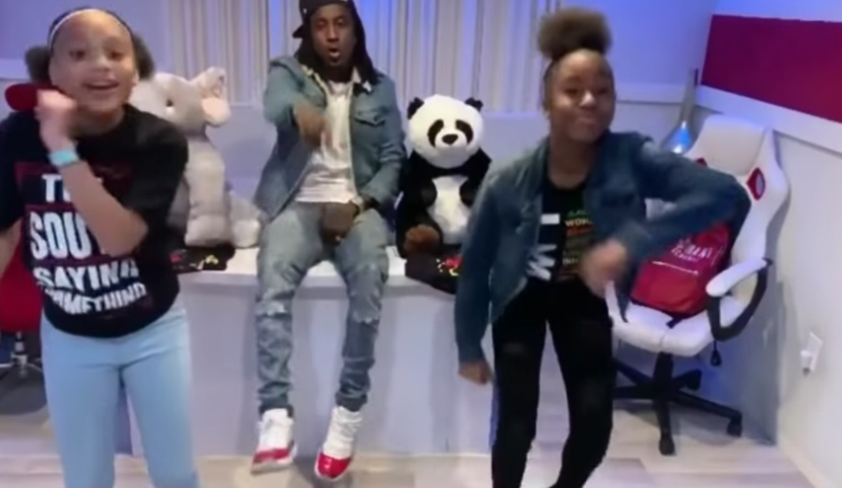 Jalaiah Harmon: 14-year-old who created viral TikTok Renegade dance ...