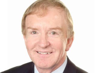 Simon Warr death: BBC broadcaster and teacher dies aged 65 | The ...