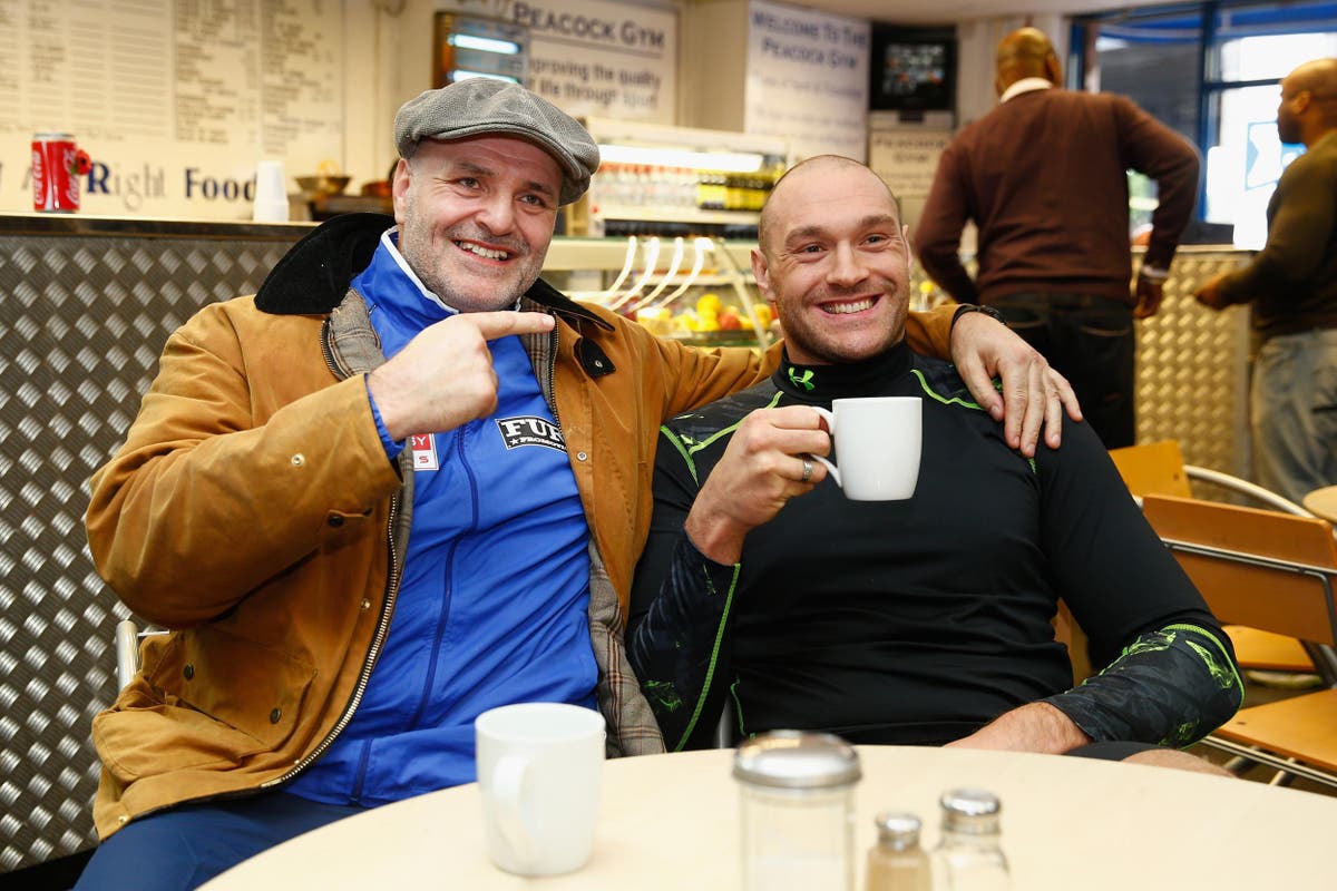 Tyson Fury to help his father John prepare for coronavirus charity ...
