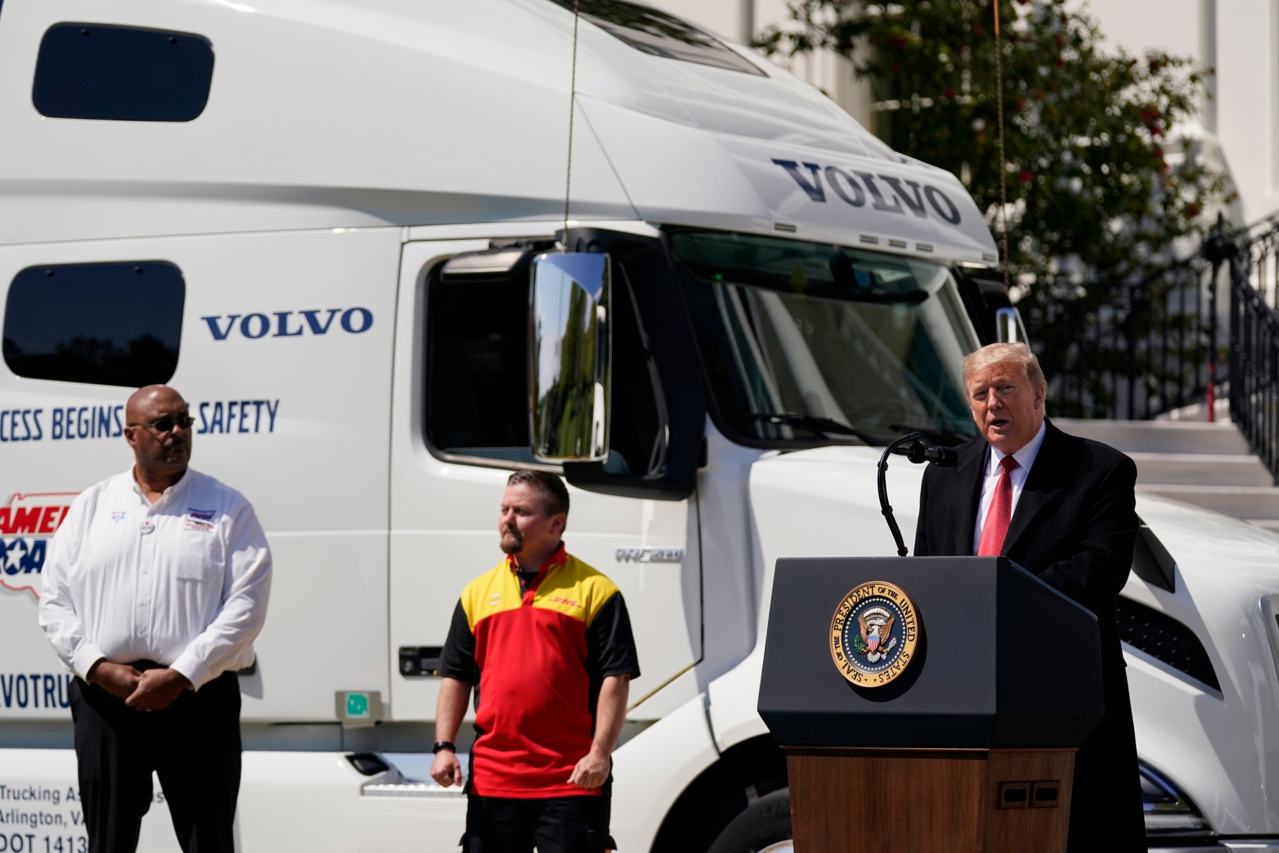 Trump claims truck horns outside White House were a ‘sign of love’ for ...