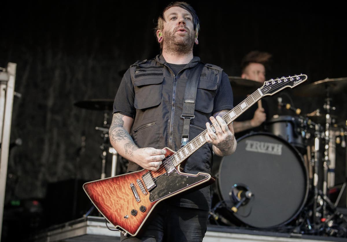 Derek Jones death: Falling in Reverse guitarist dies aged 35 | The ...