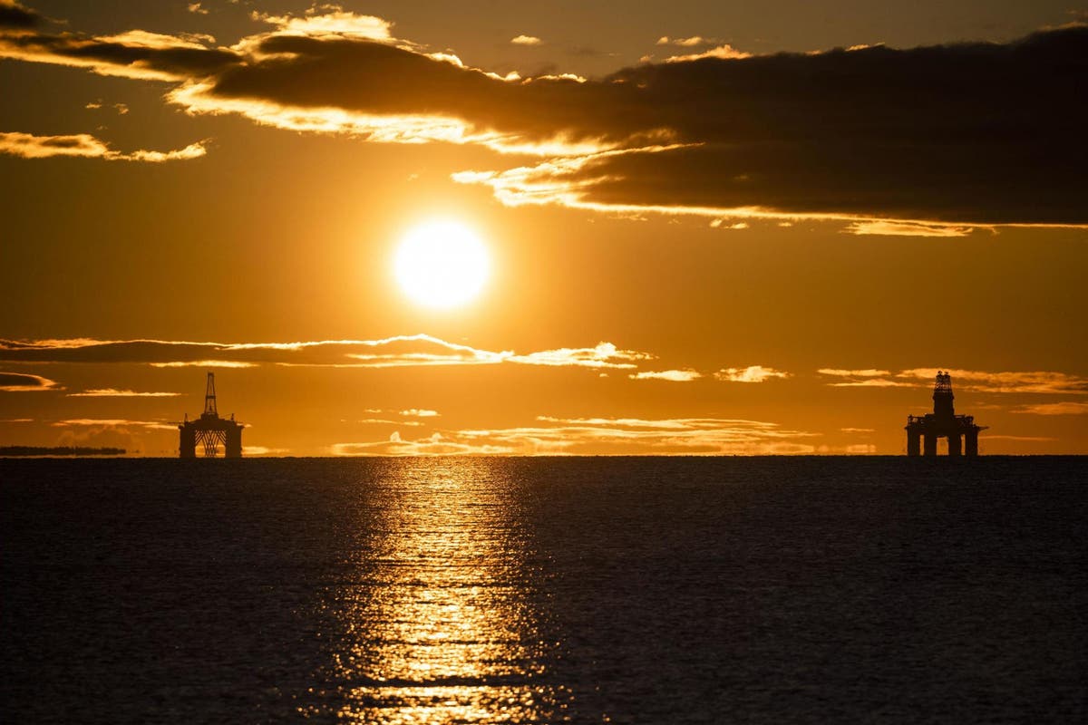 UK meteorologists confirm April as sunniest on record | The Independent ...