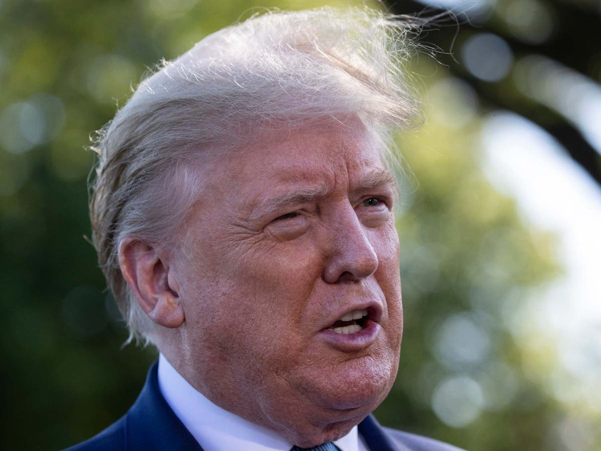 Trump news live: Latest coronavirus updates as Obama attacks response ...