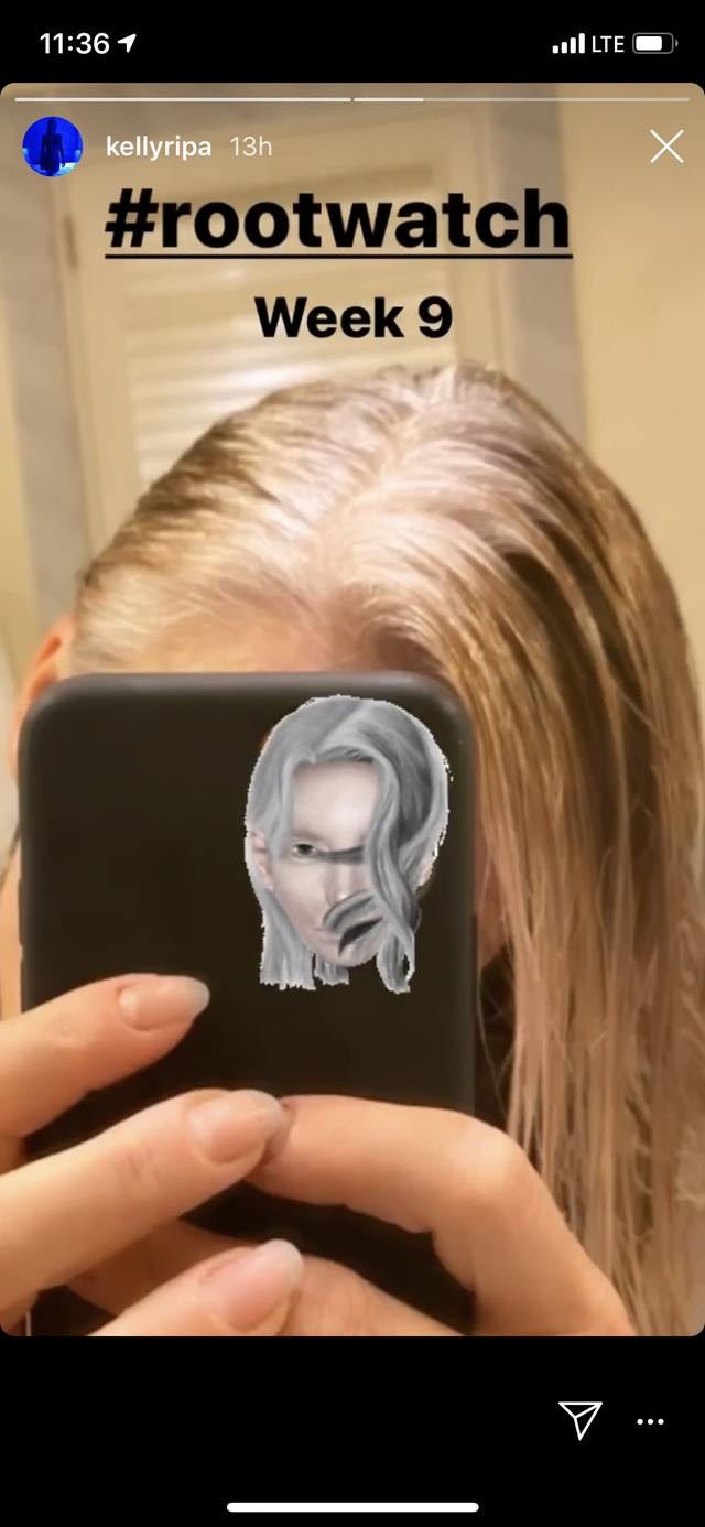 Kelly Ripa shares hair trick for hiding grey roots | The Independent ...