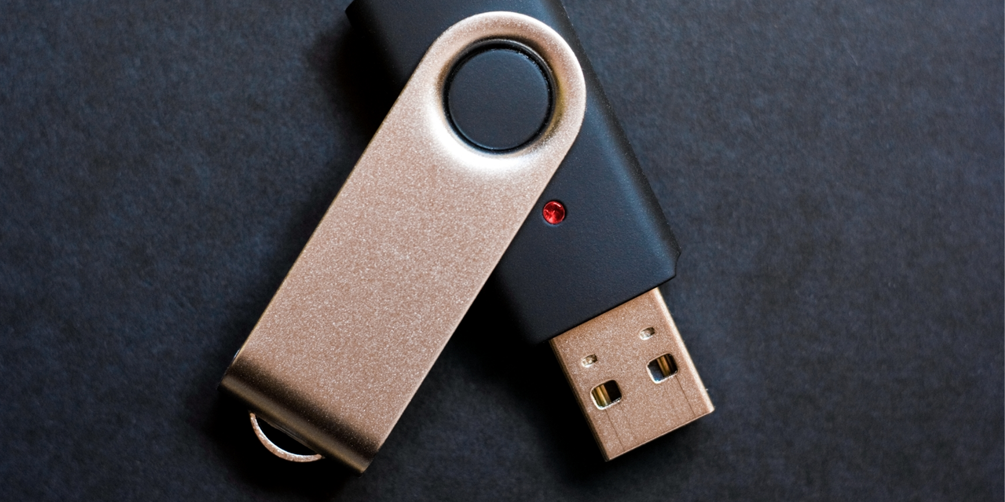 Fake £339 ‘anti-5G’ USB bioshield is a £5 device with a sticker on ...