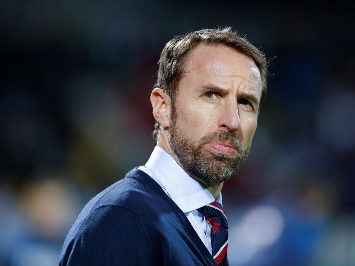 Gareth Southgate reveals Leeds duo Kalvin Phillips and Ben White being ...
