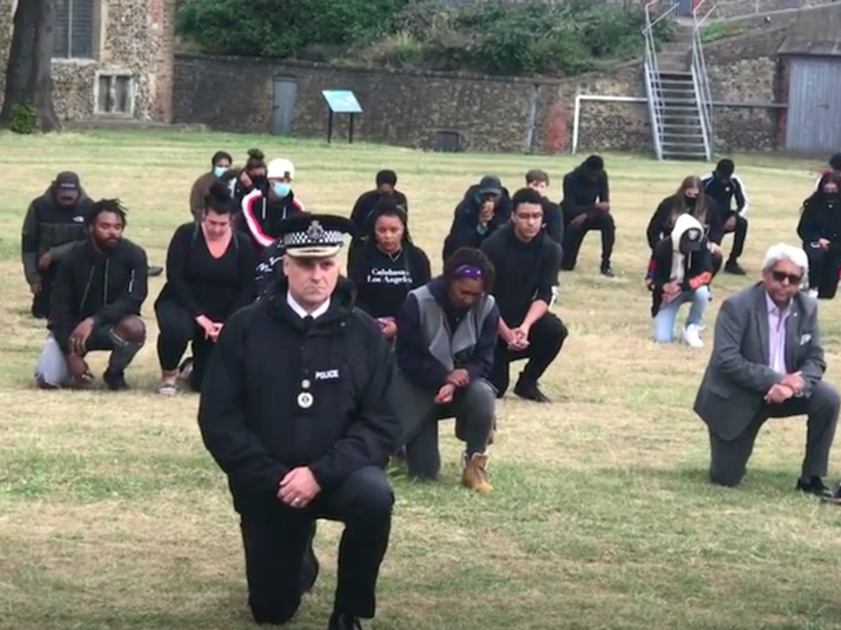 Black Lives Matter: Chief Constable ‘takes a knee’ at protest in Kent ...