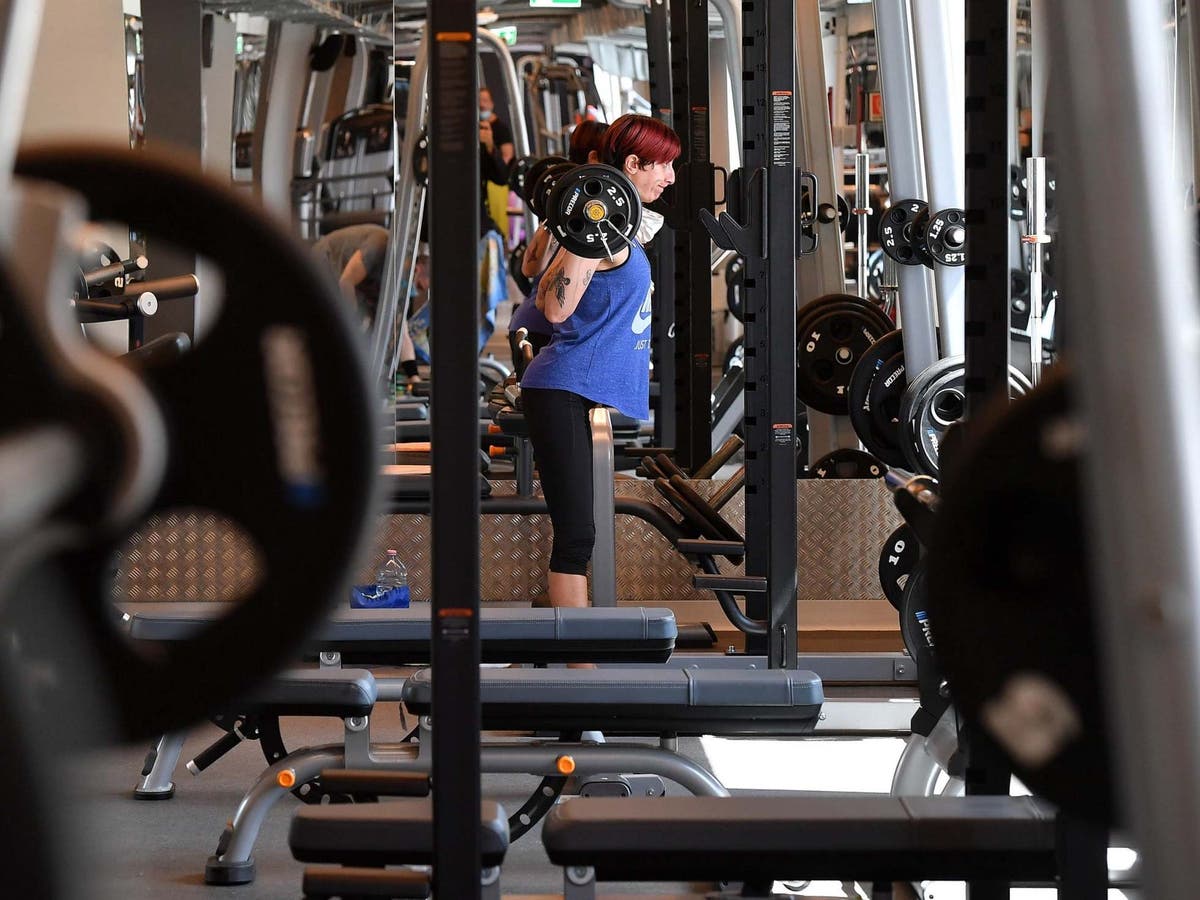 George Floyd: Gym appears to mock police killing with ‘I can’t breathe ...