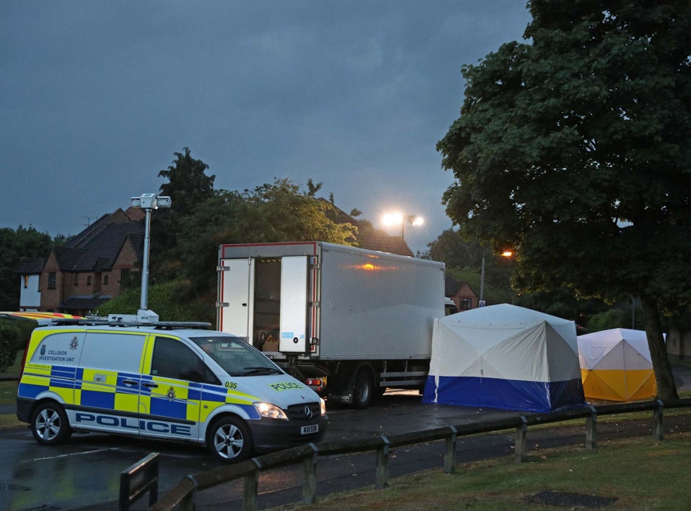 Swindon shooting: Police investigating armed robbery shoot man | The ...