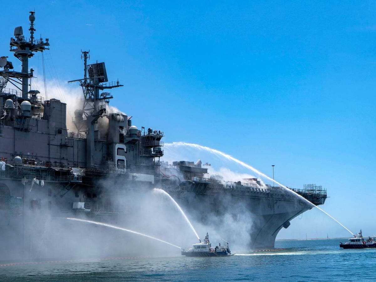 San Diego navy ship explosion injures 21 sailors | The Independent ...