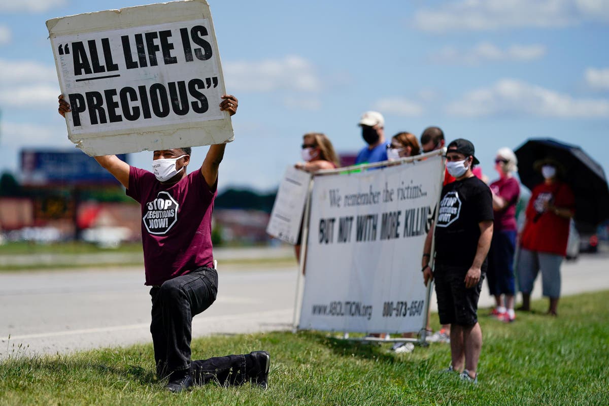 Daniel Lewis Lee: US carries out first federal execution in 17 years ...