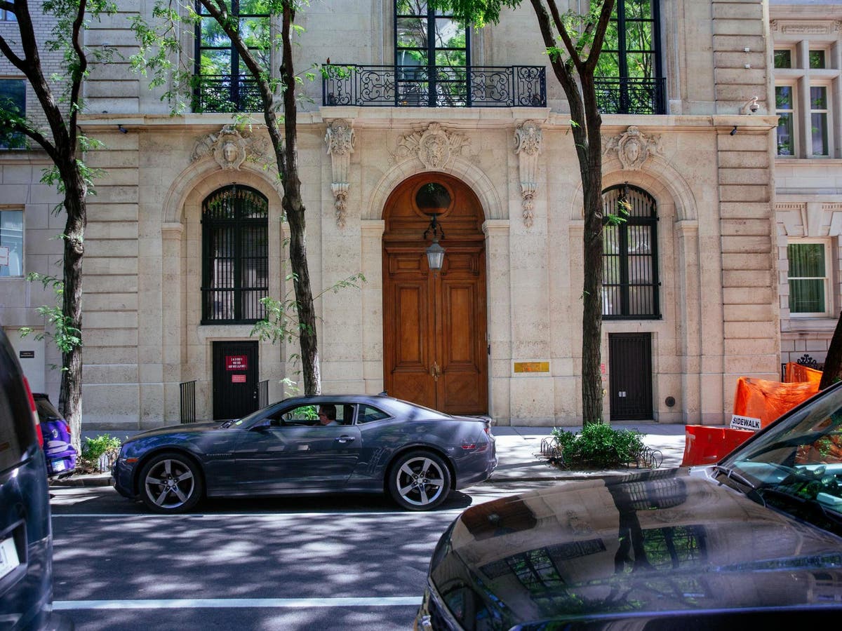Jeffrey Epstein's homes in New York and Florida on market for £84m ...