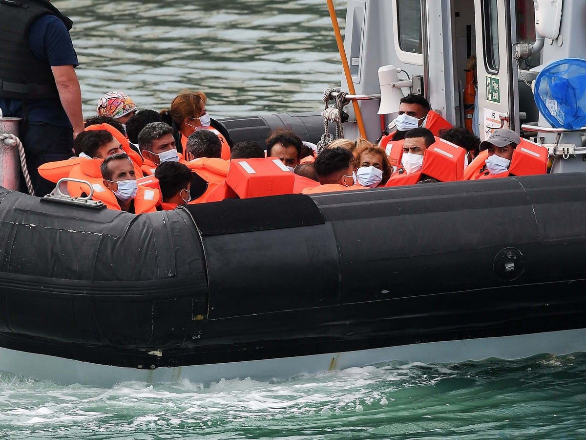 EU rejects UK plea to allow asylum seeker returns after Brexit | The ...