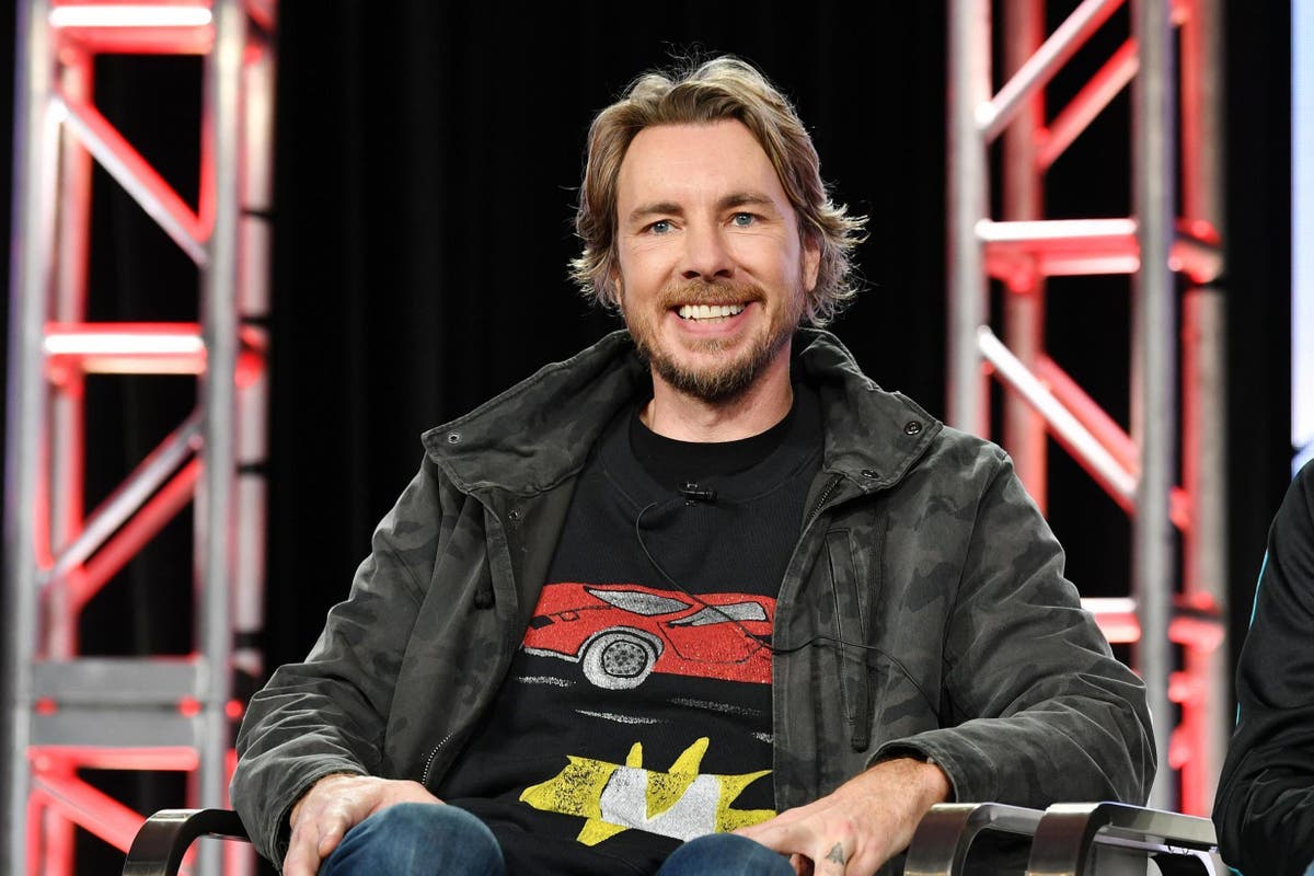 Dax Shepard says he needs surgery after breaking multiple bones in ...