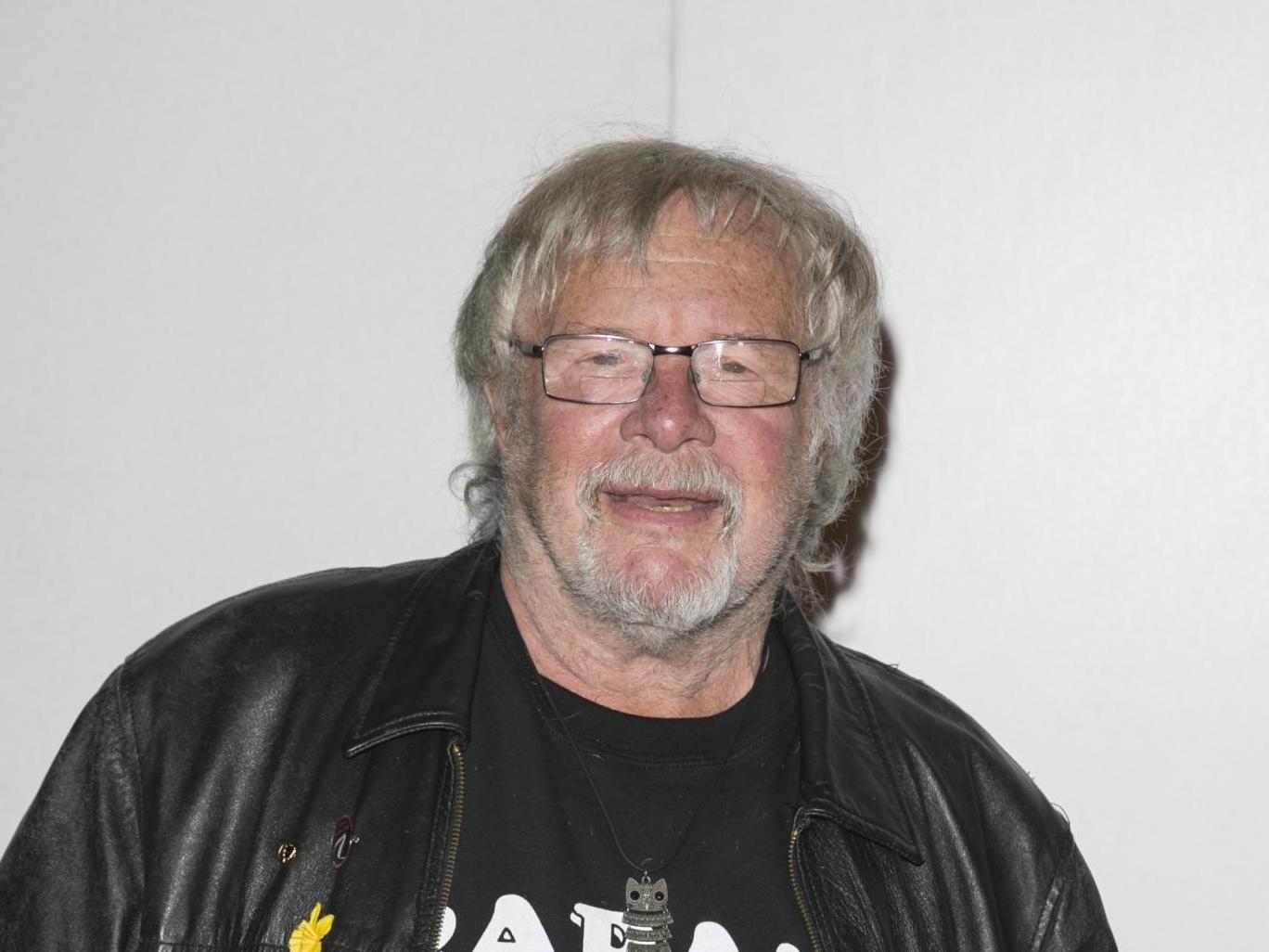 Bill Oddie says he's been 'very ill' after suffering an 'almost fatal ...