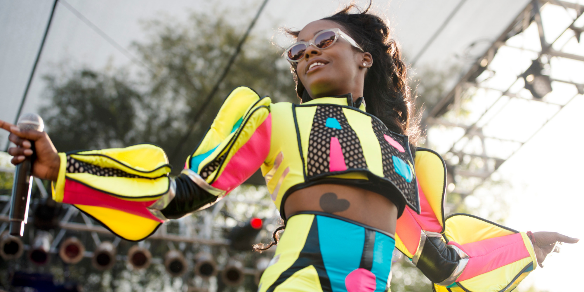Azealia Banks: 2018 video of singer responding to question about LGBTQ+ ...